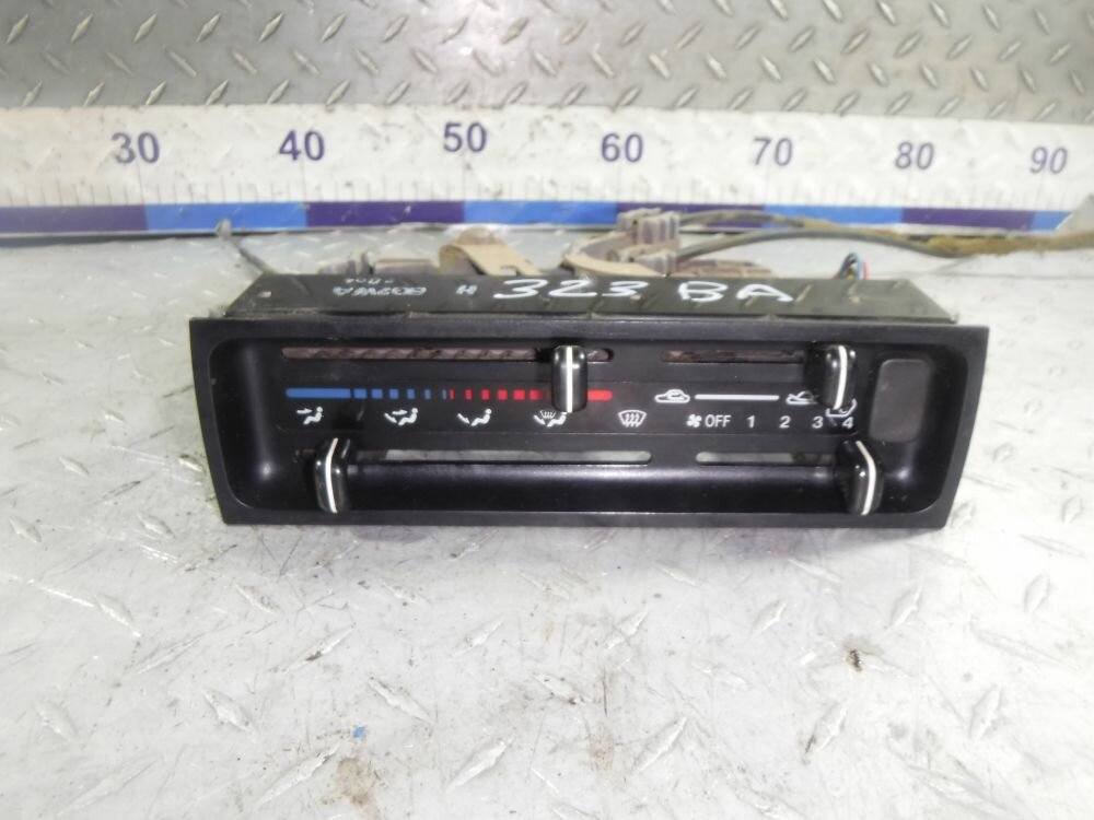 Блок управления отопителем Mazda 323 BA BG2W61190A