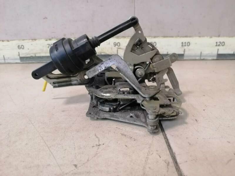 Замок двери задней левой Mercedes-Benz E-Class W210 1995-2002 кат.номер: 2027300535