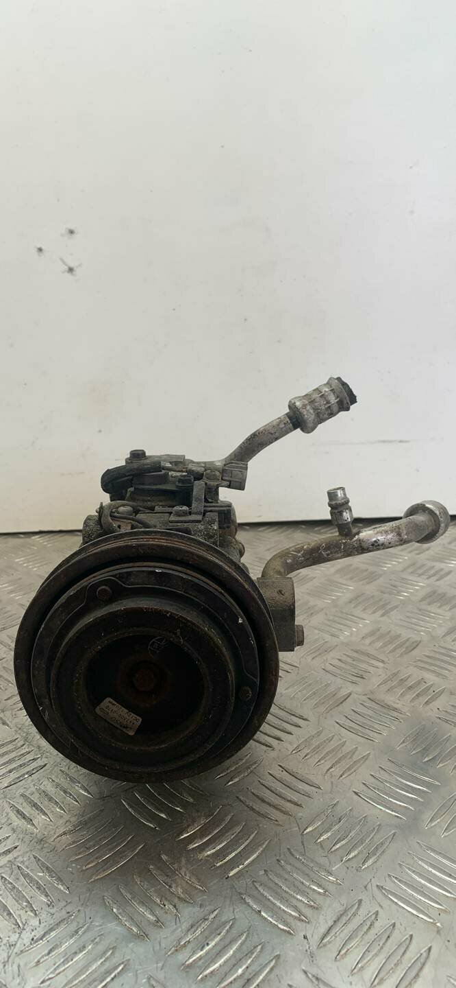 Компрессор кондиционера Subaru Legacy 3 2002 12U06387