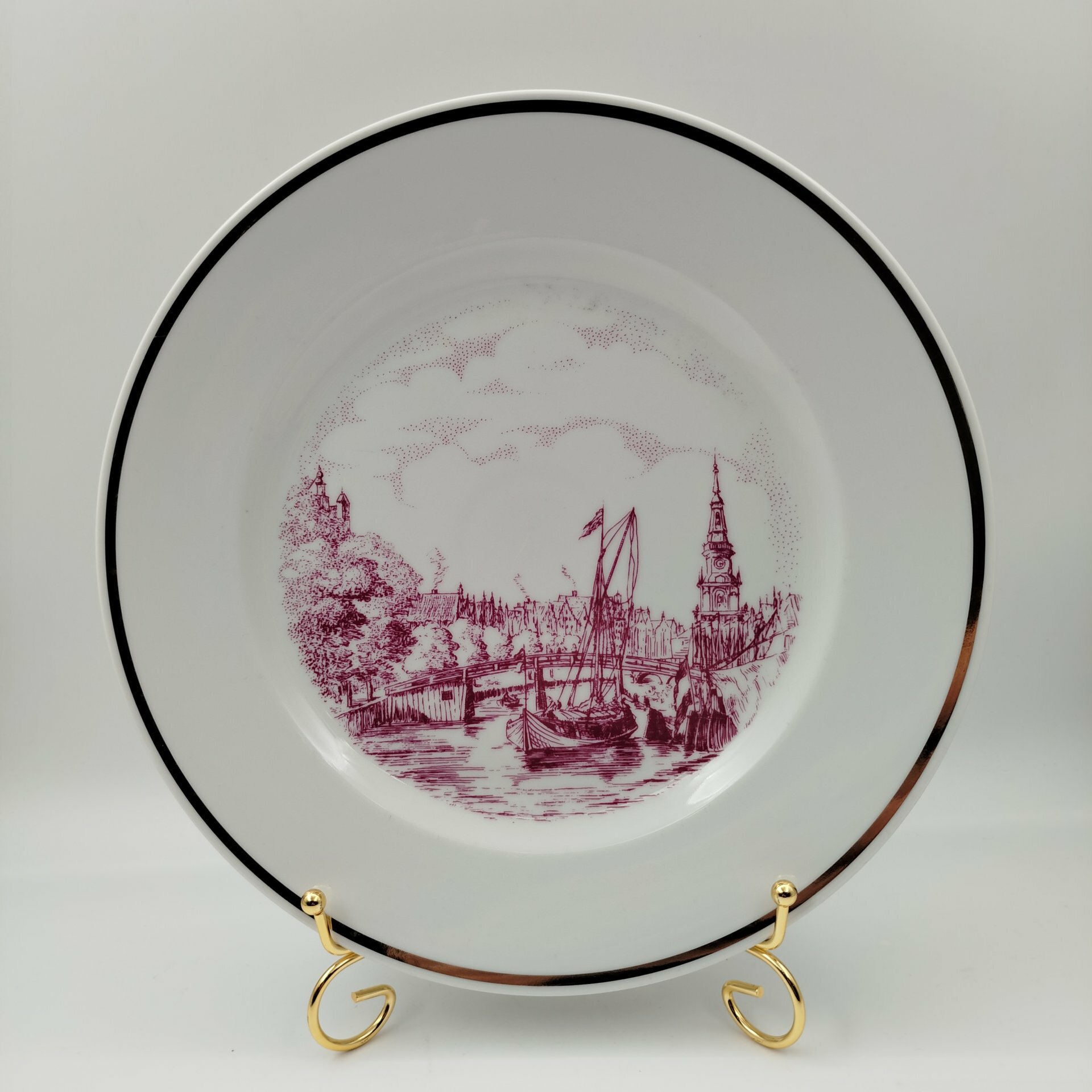 Блюдо "Helena" с пейзажным декором, фарфор, деколь, золочение, Graf Von Henneberg Porzellan