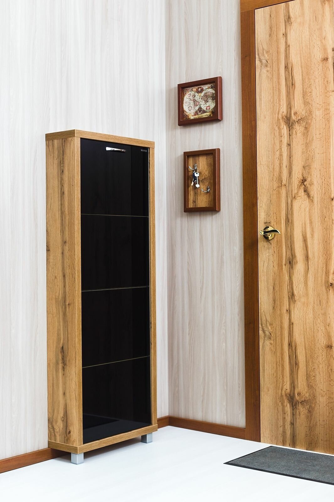 Шкаф обувной Люкс, Дуб вотан 4 отделения, фасад стекло чёрное