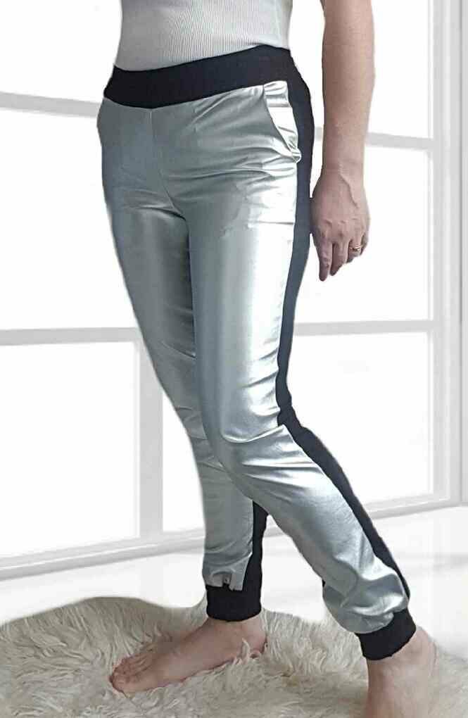 Брюки спортивные