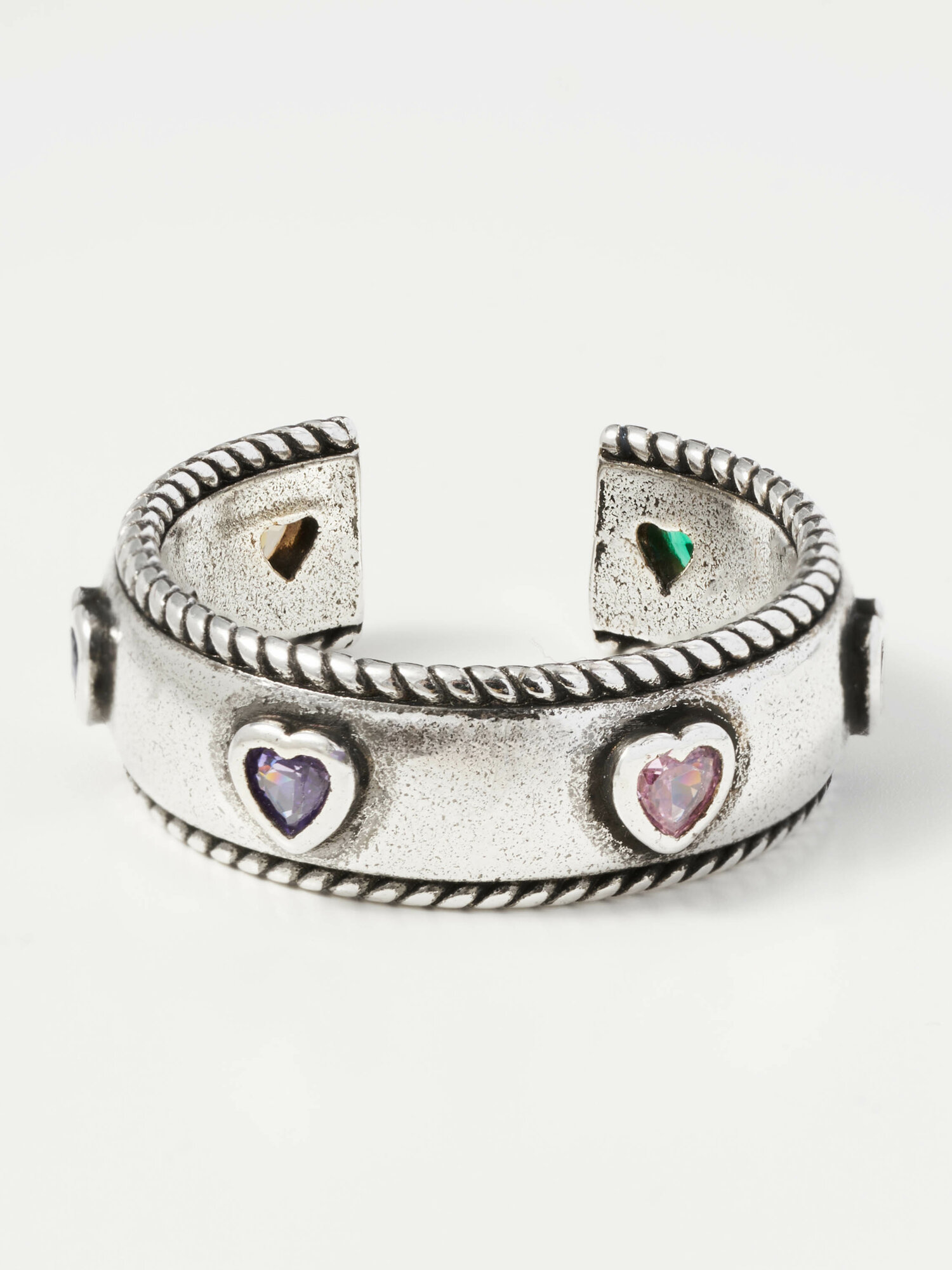 Кольцо, циркон