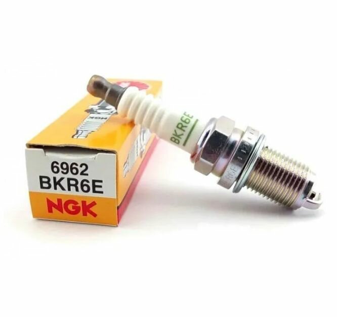 Свеча зажигания NGK 6962 BKR6E