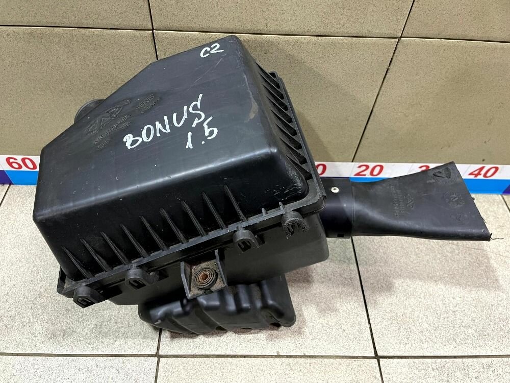 Корпус воздушного фильтра Chery Bonus