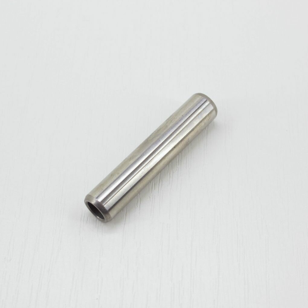 Направляющая клапана NISSAN DIESEL FE6, MD92 (24 клапана), MRK 8*12*58