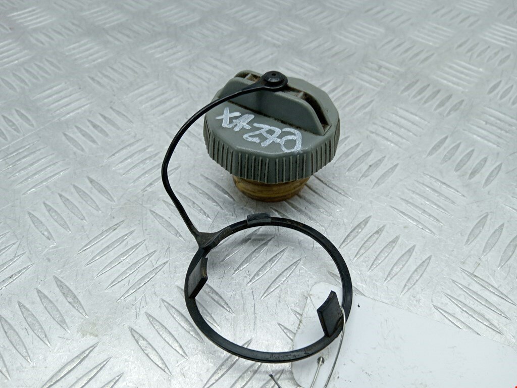 Крышка топливного бака Ford Focus 1 4103734 арт. 1948233