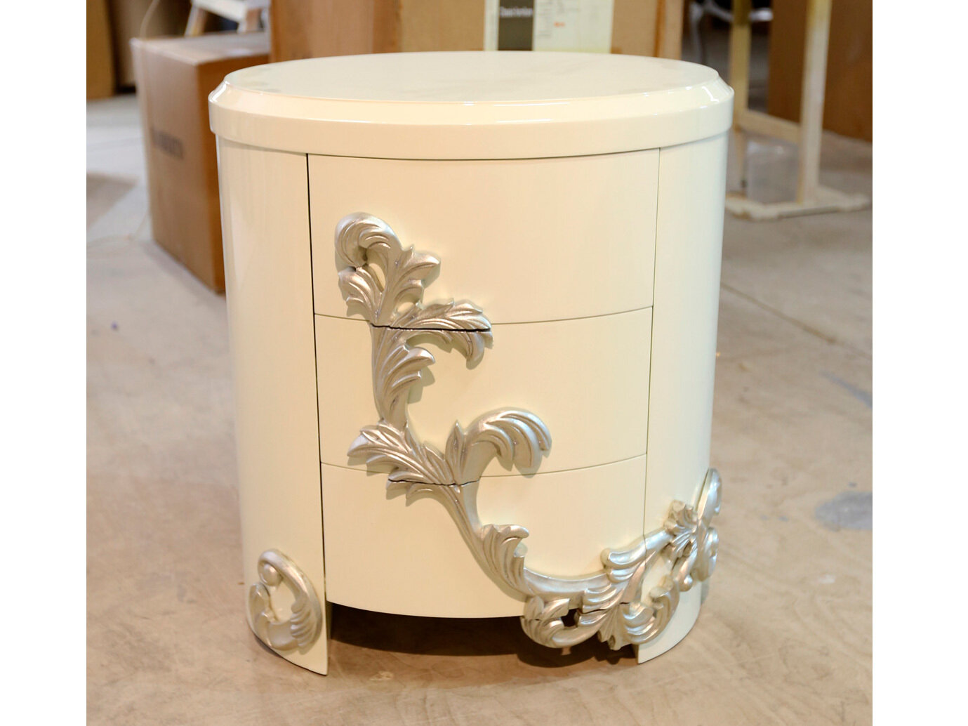 Тумбочка прикроватная арт деко, премиум