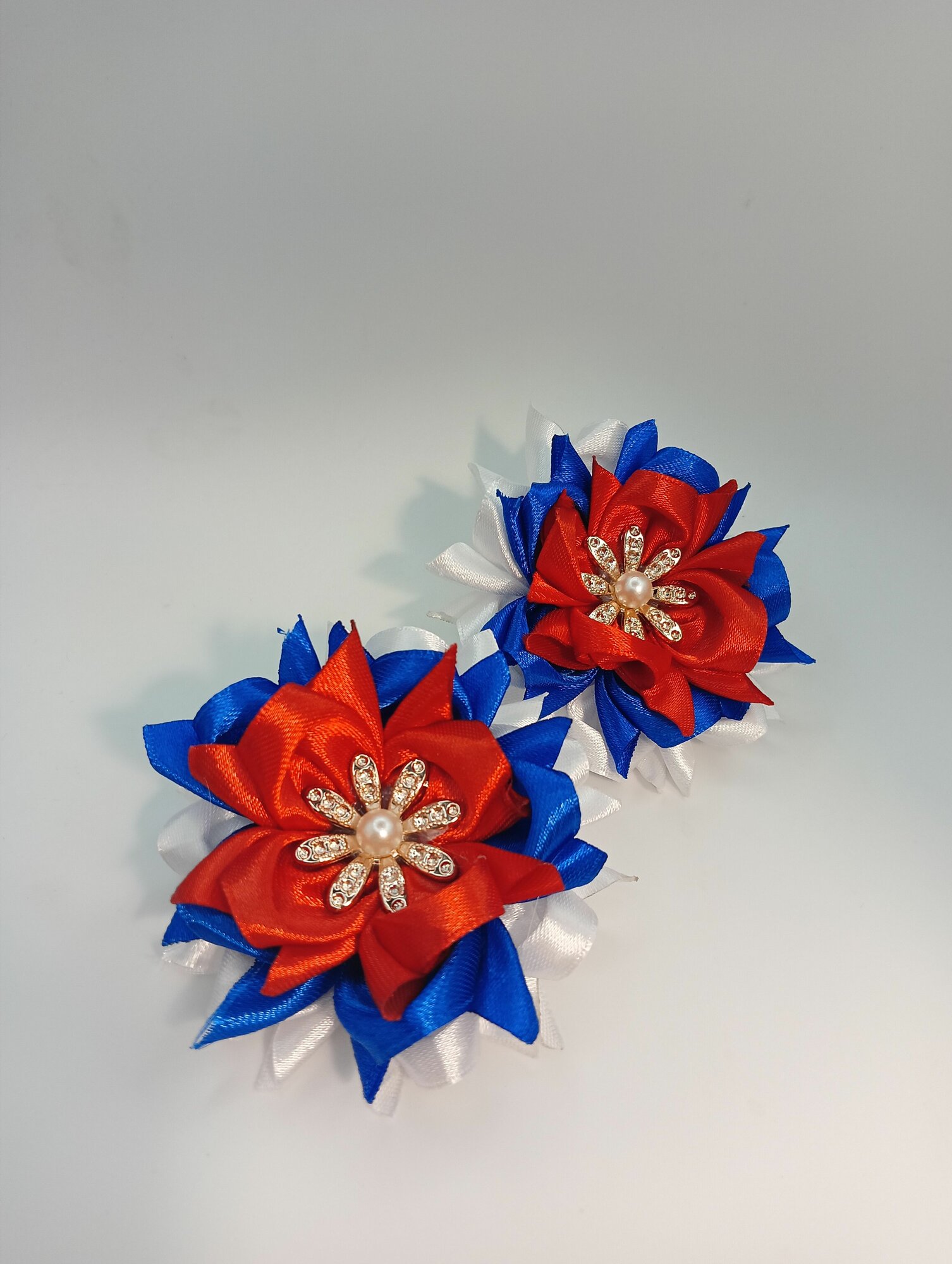 Бантики триколор, резинки банты для девочки