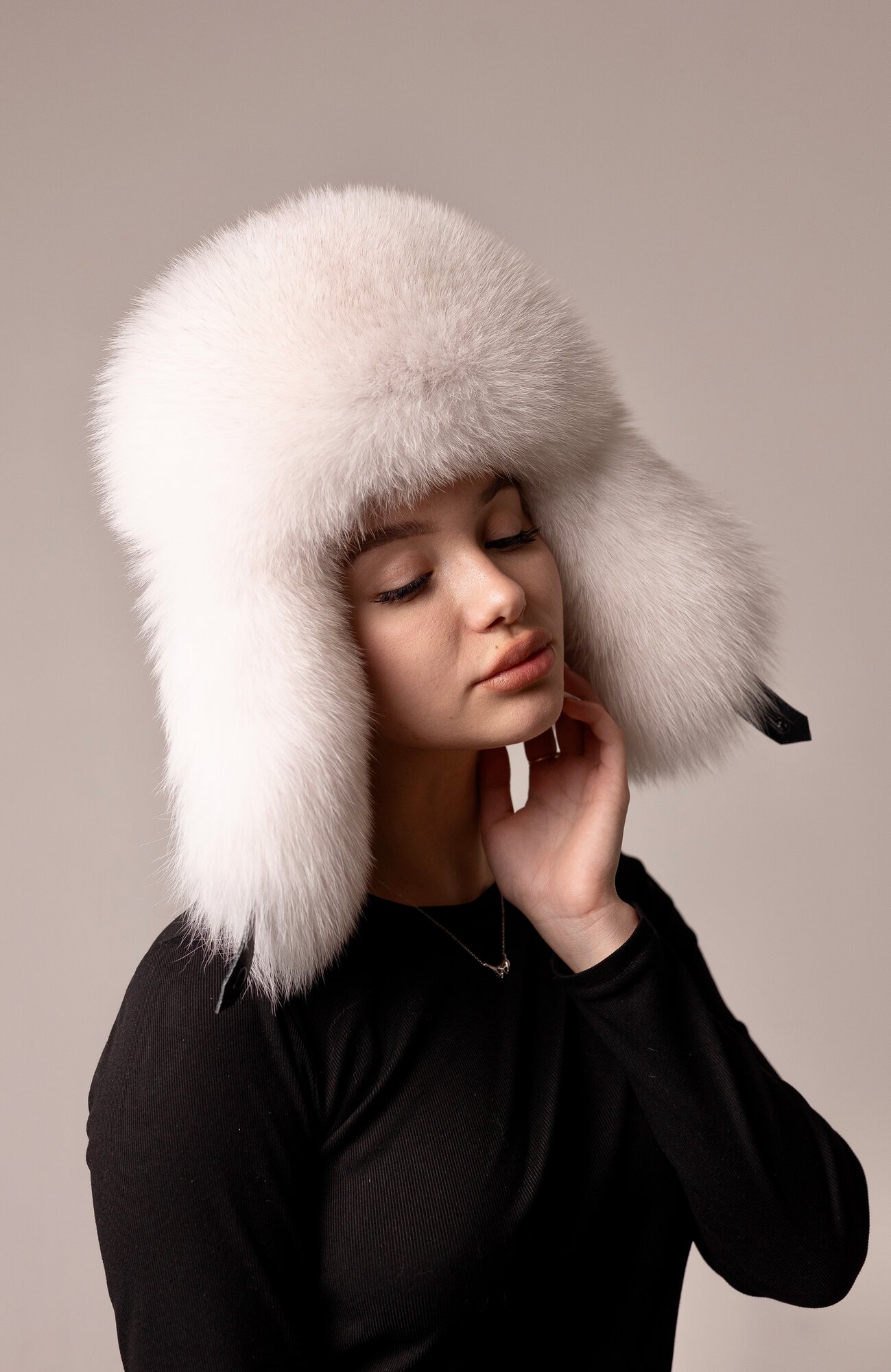 Шапка-ушанка PUSHISTIK для женщин