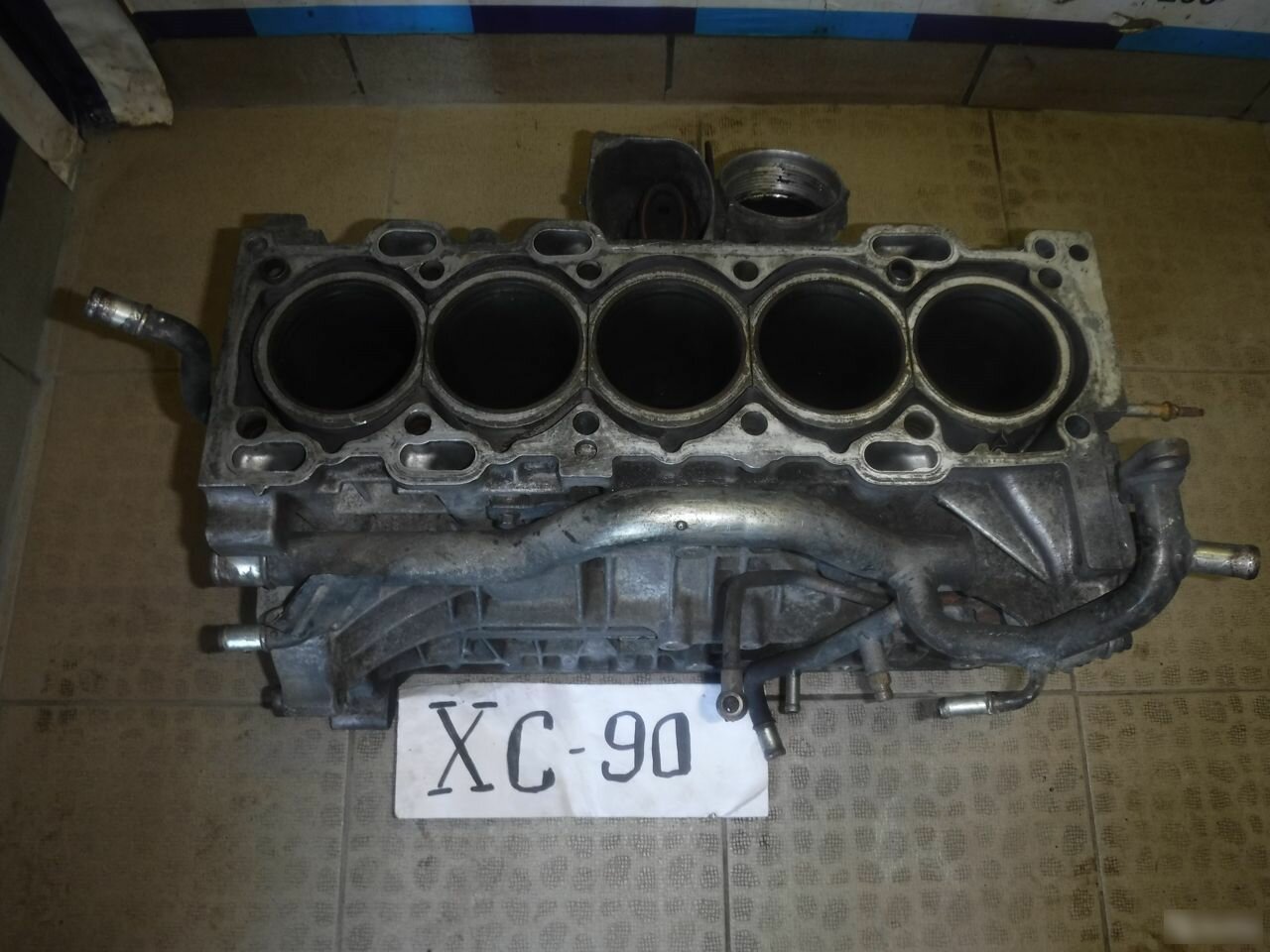 Блок двигателя Volvo XC90 I (2002—2006) 30777889