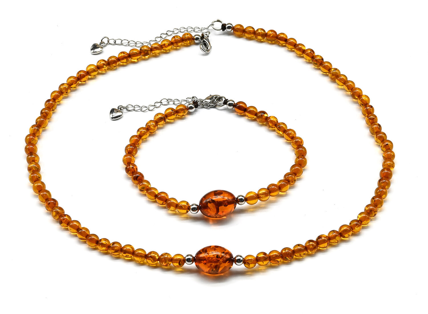 Бусы, янтарь