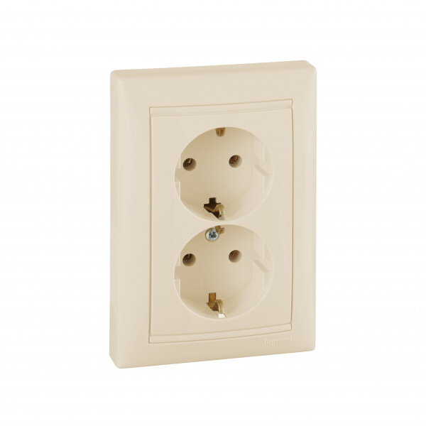 Legrand DIY Valena Кремовая Розетка 2-ая с/з, 695616, 1 шт.