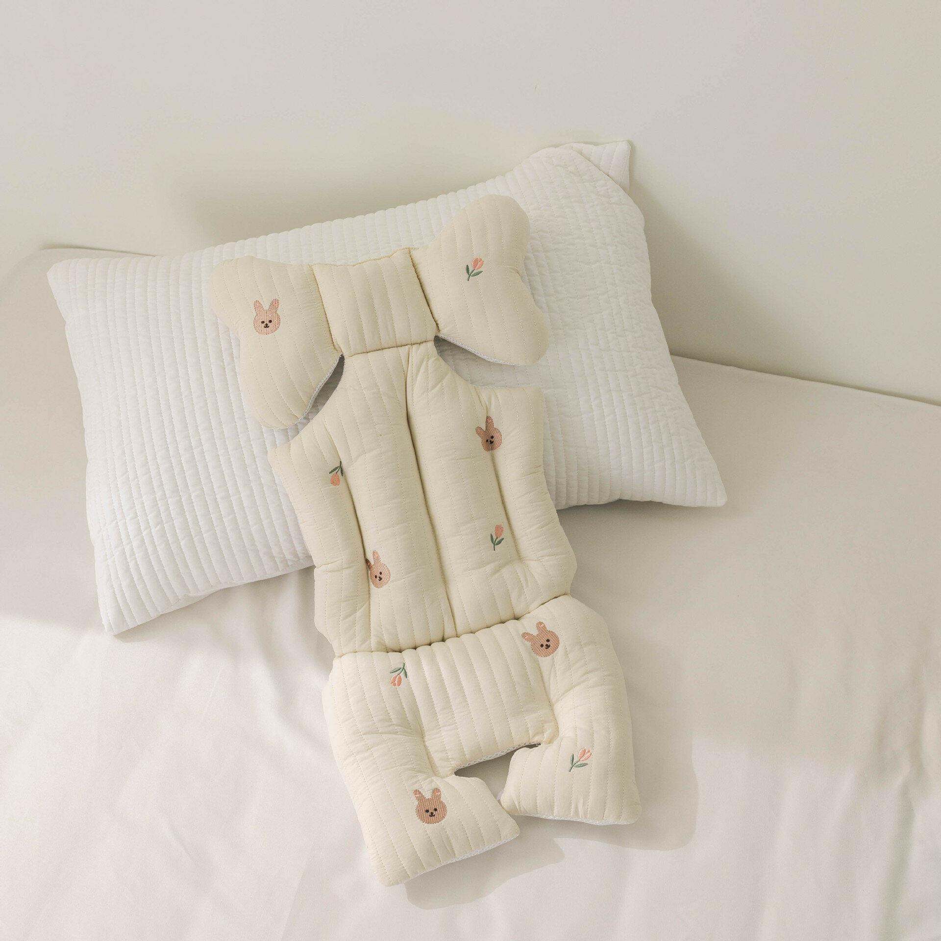 Корейская новая коляска для детей 2025 года с вышитым подушком, утолщенная хлопковая подушка для осени и зимы