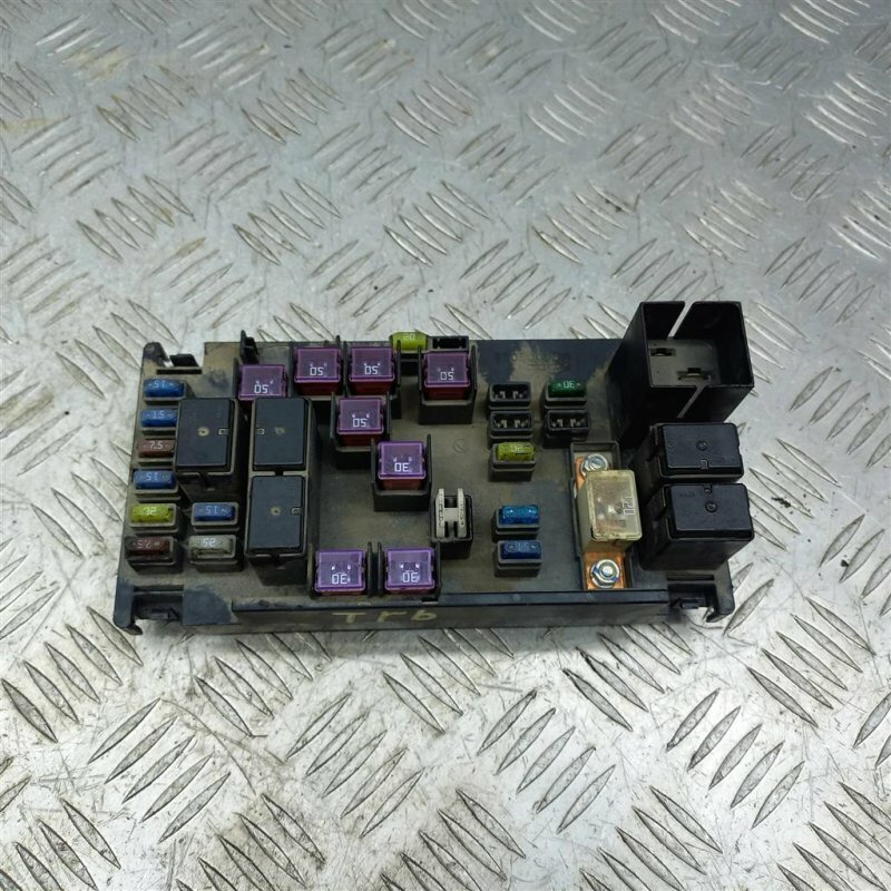 Б/У Блок предохранителей Subaru Tribeca / Субару Трибека 3.6 EZ36 256 Л.С. 2007