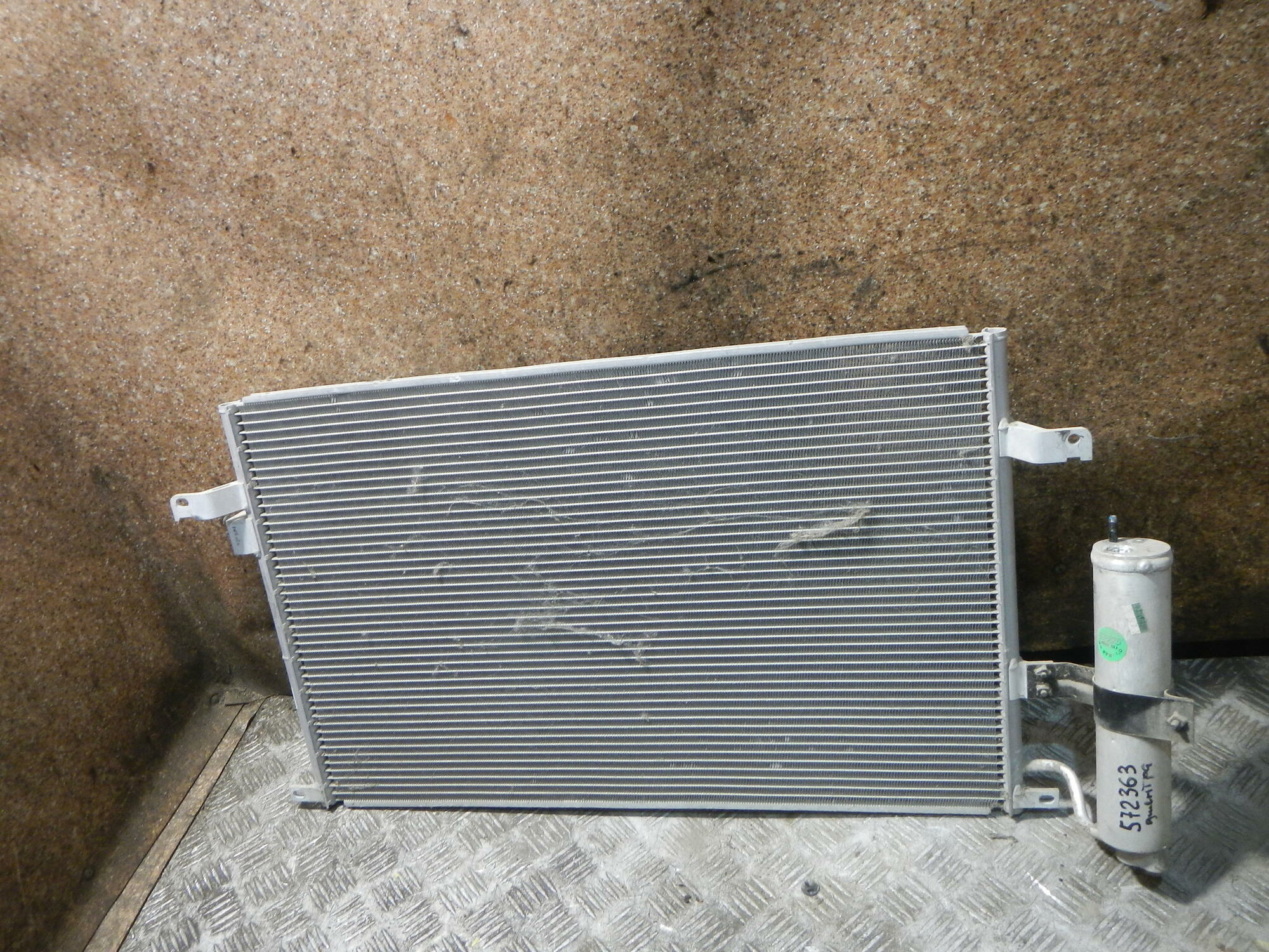 Б/У Радиатор кондиционера (конденсер), Daewoo (Дэу)-GENTRA (13-15) Daewoo GENTRA (13-15) Авто без пробега, разобран новый...