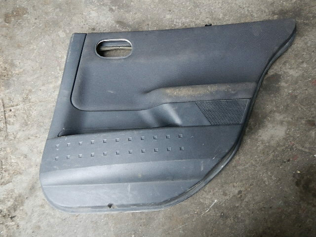 Б/У Обшивка двери задней правой, Renault (Рено)-MEGANE II (02-09) RENAULT MEGANE II (02-09) с разбора седан царапины, гря...