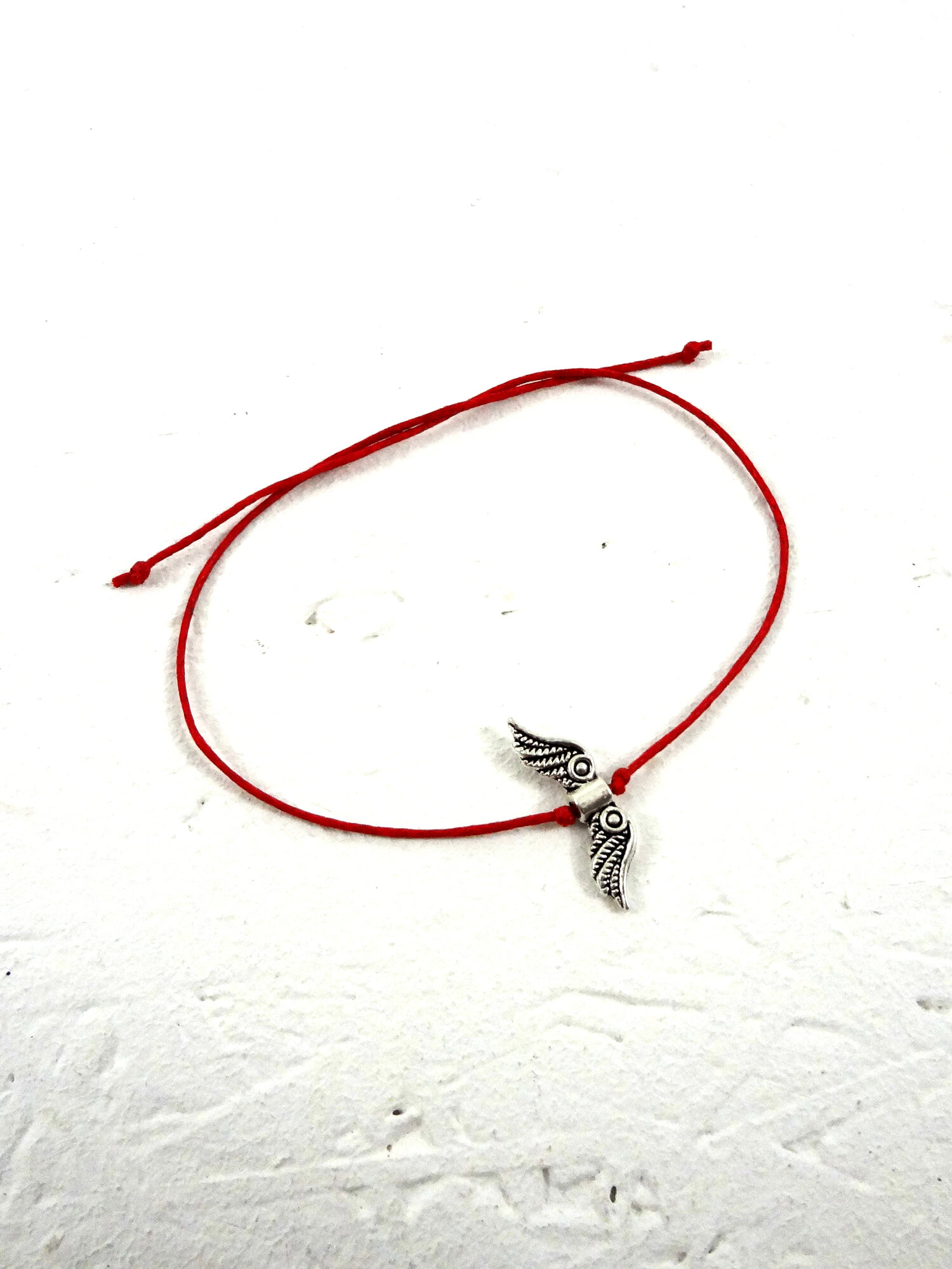 Браслет-нить