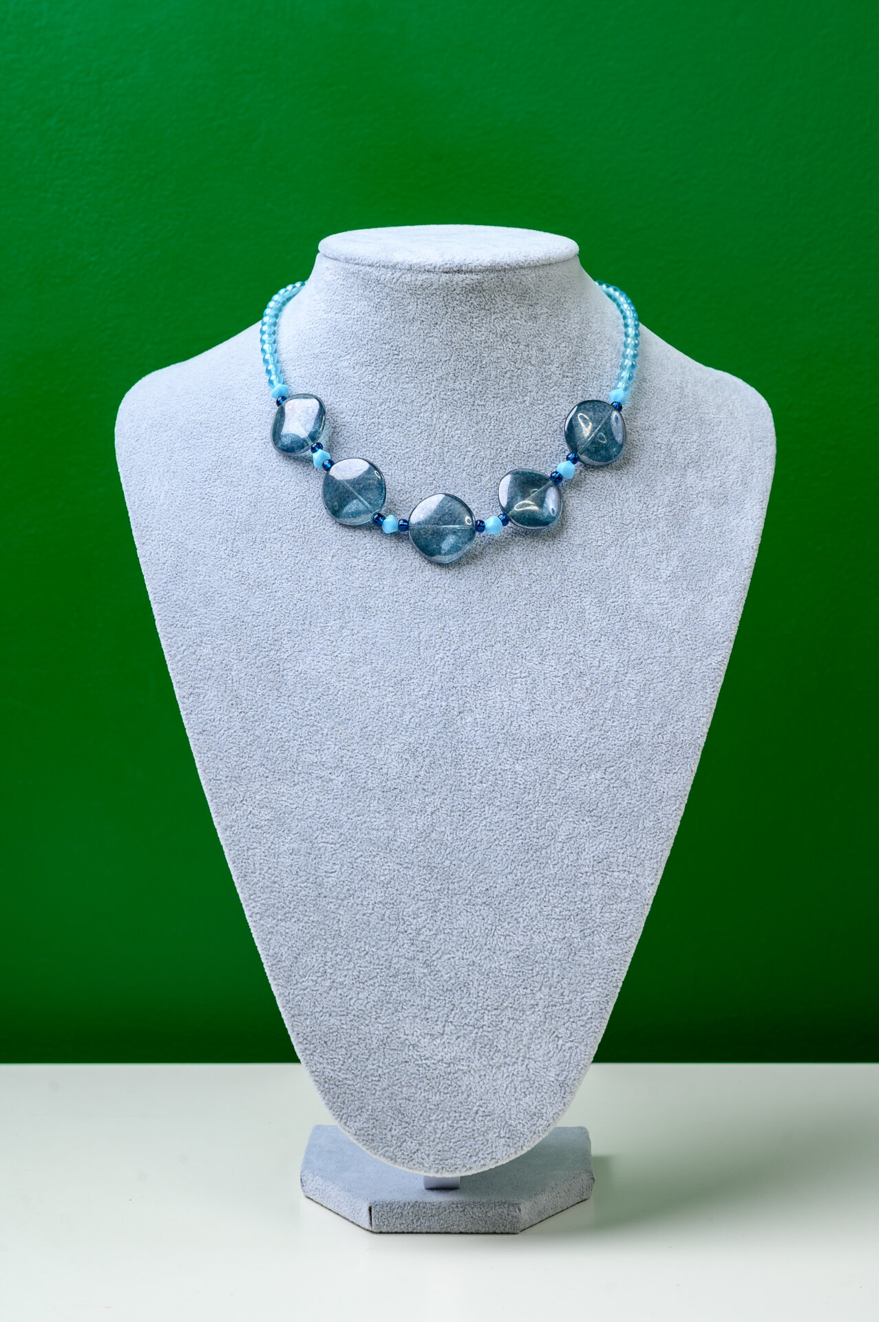 Бусы, хрусталь