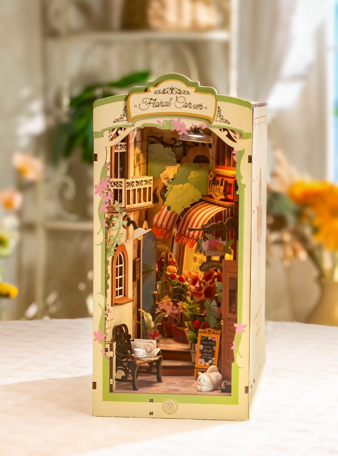 Floral Corner, Румбокс, деревянный конструктор, книжный уголок, Rolife TGB09