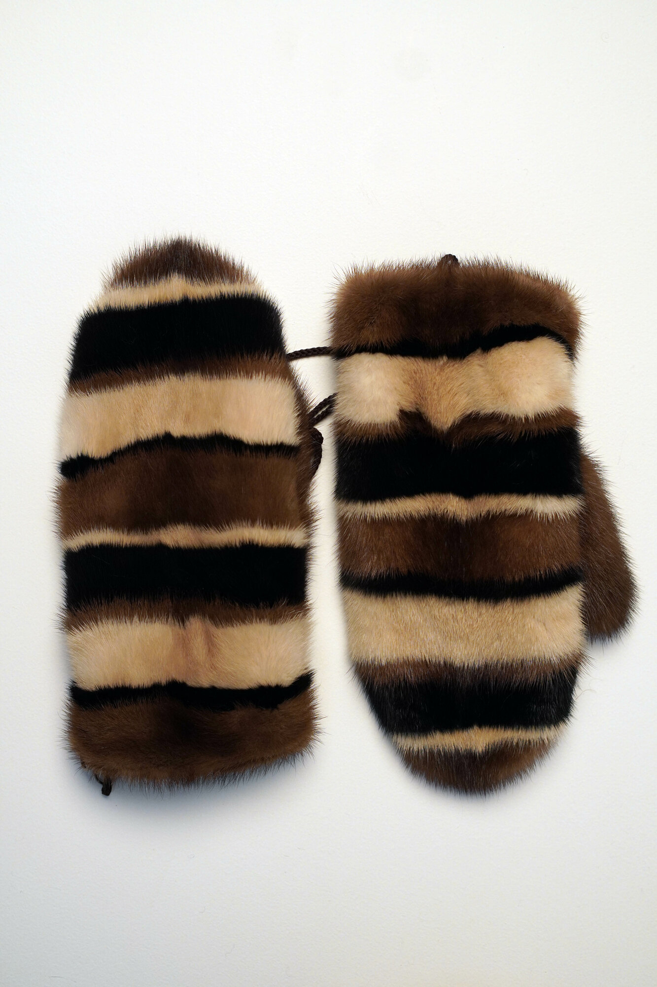 Варежки для женщин