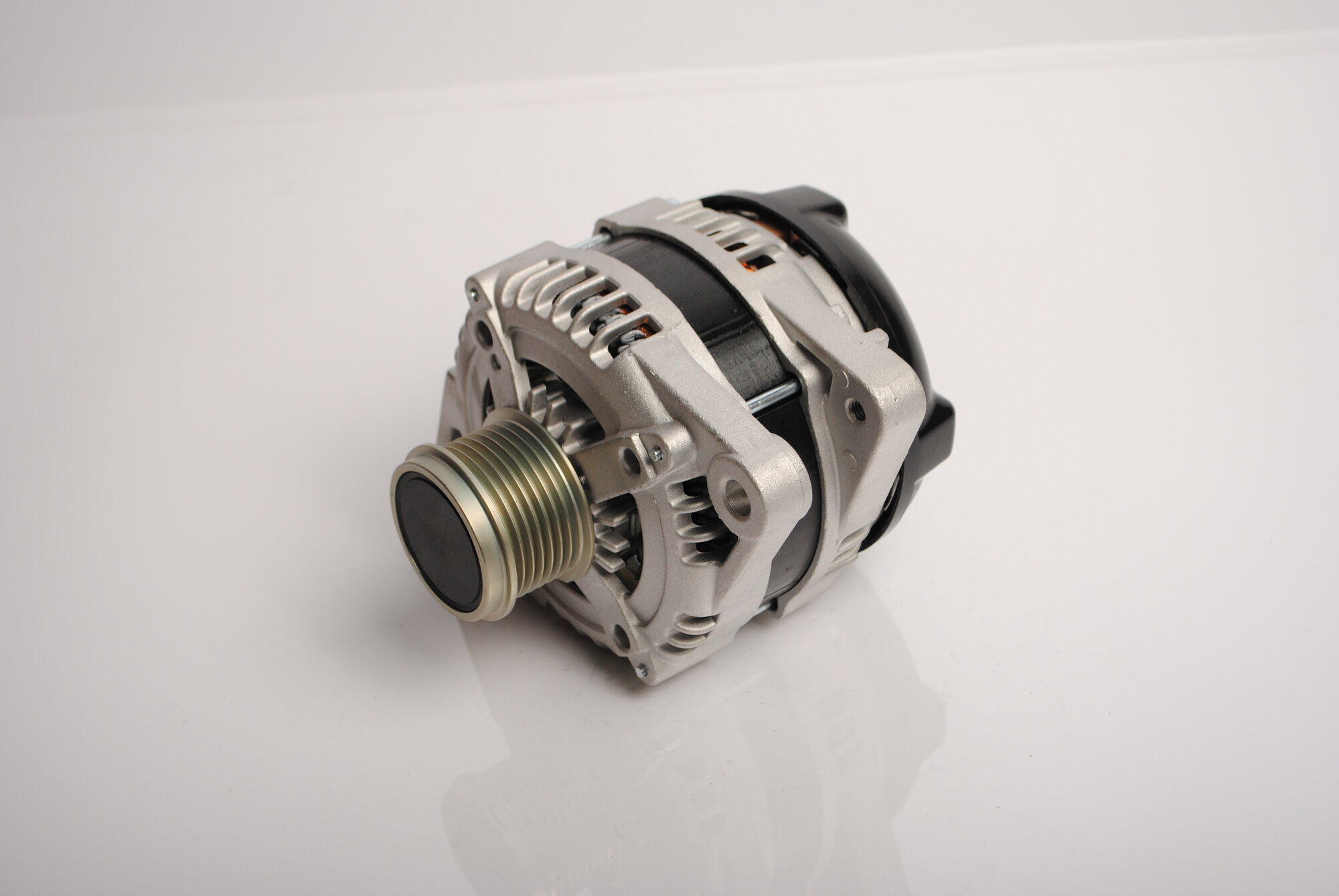 Генератор 27060-31100 Powertec Toyota, Lexus