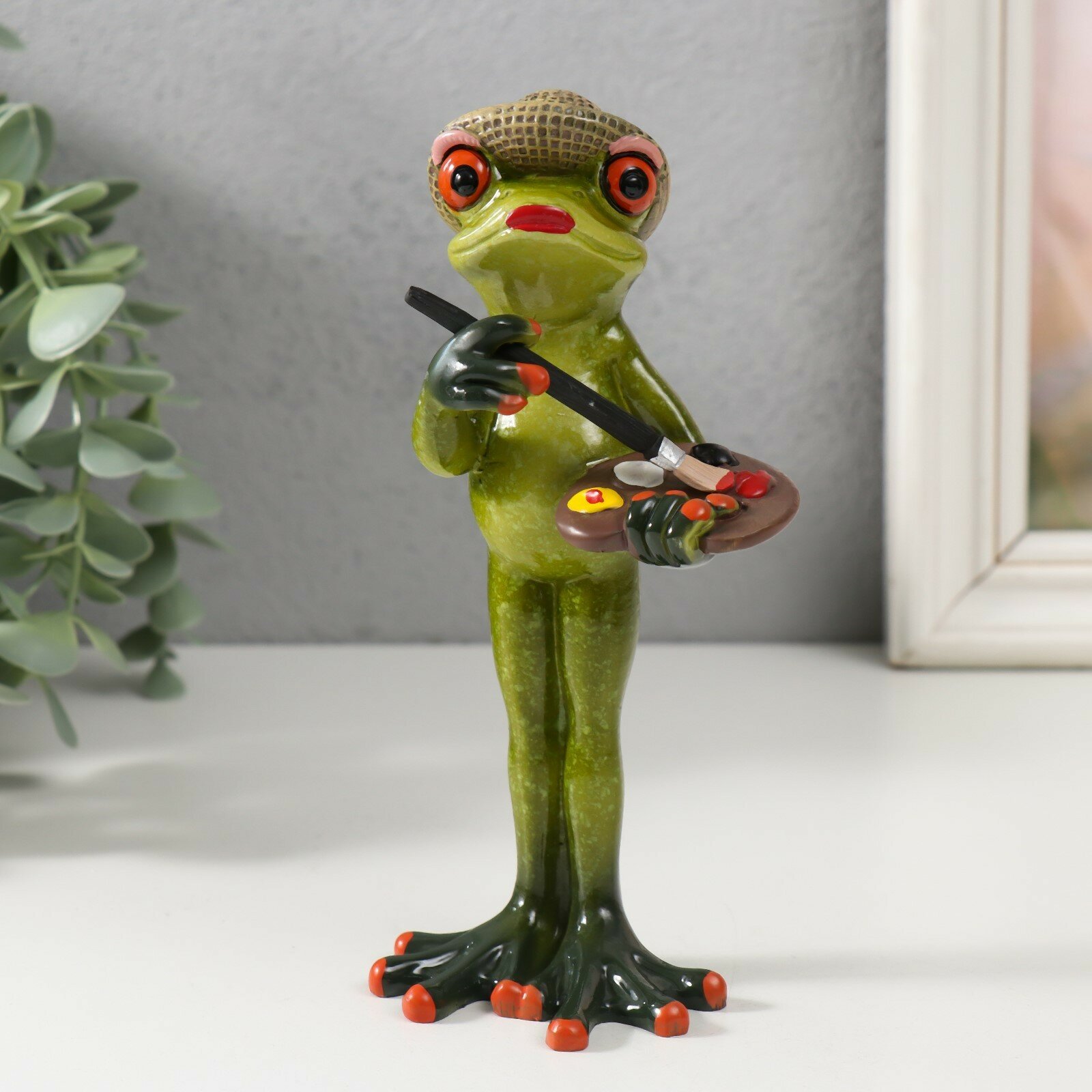 Декоративная статуэтка «Лягушка Художница», 7х7х16 см, полистоун