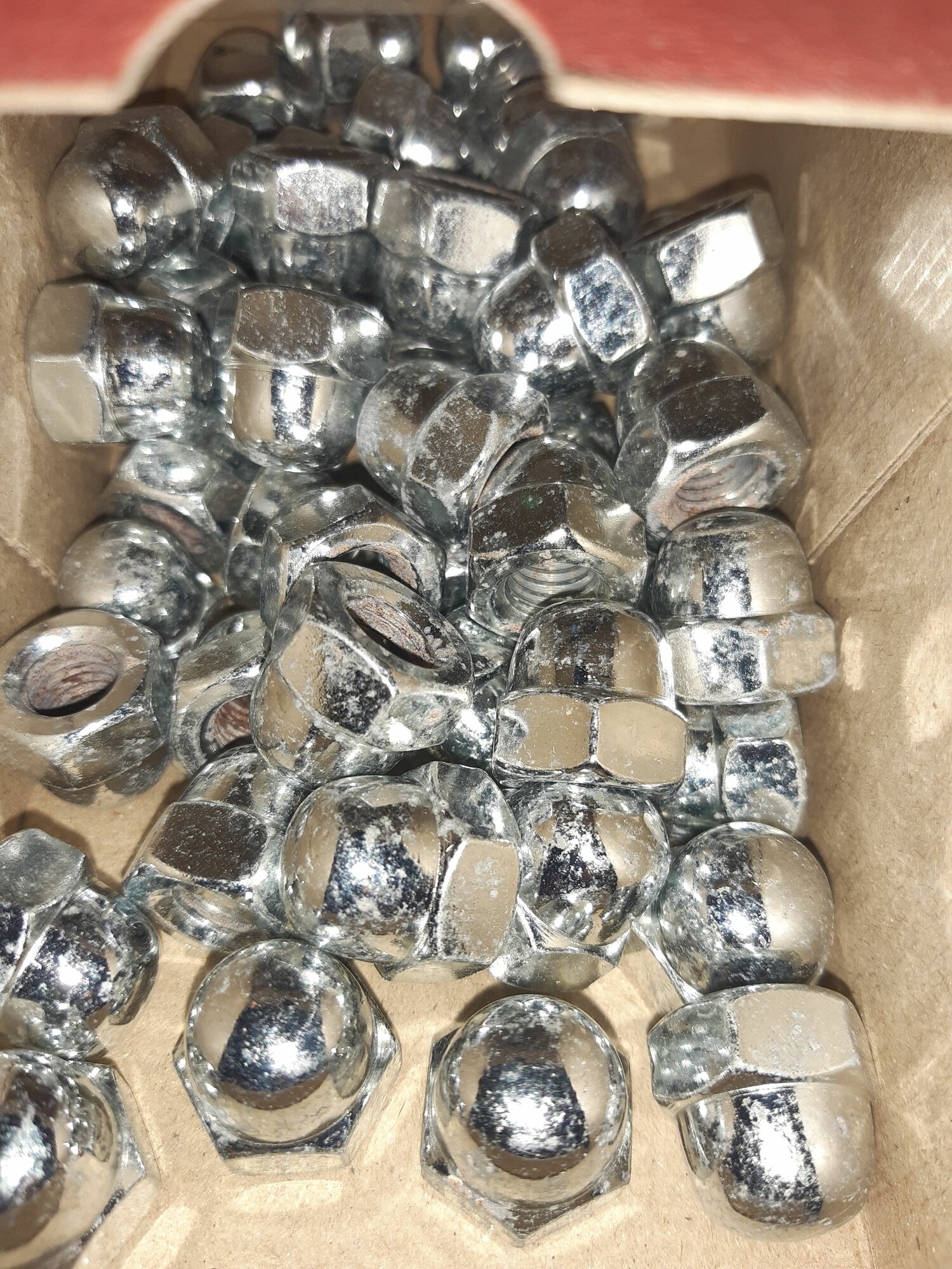 Гайка колпачковая DIN1587 SW17 A2K M10 10 шт . Германия