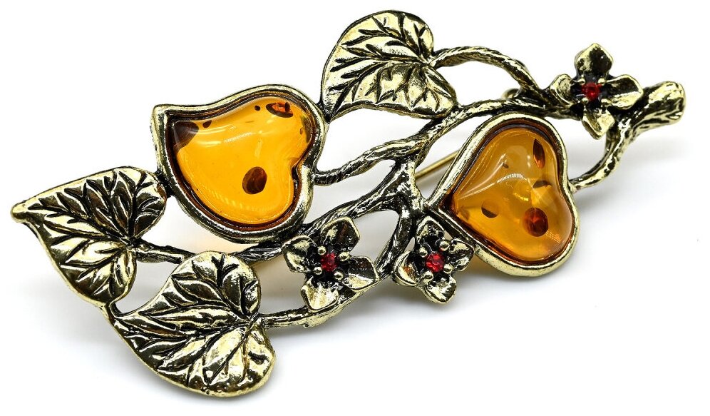 Брошь, янтарь