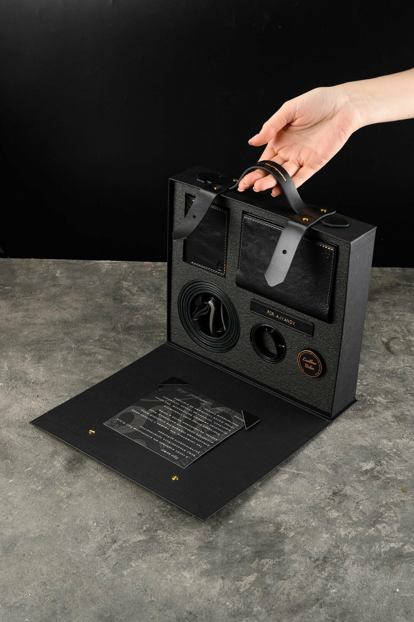 Подарочный набор, Grain Casual капсульные наборы, набор аксессуаров из кожи, подарок мужчине, портмоне, картхолдер, докхолдер, обложка на паспорт, натуральная кожа, ручная работа, ручной шов, премиум