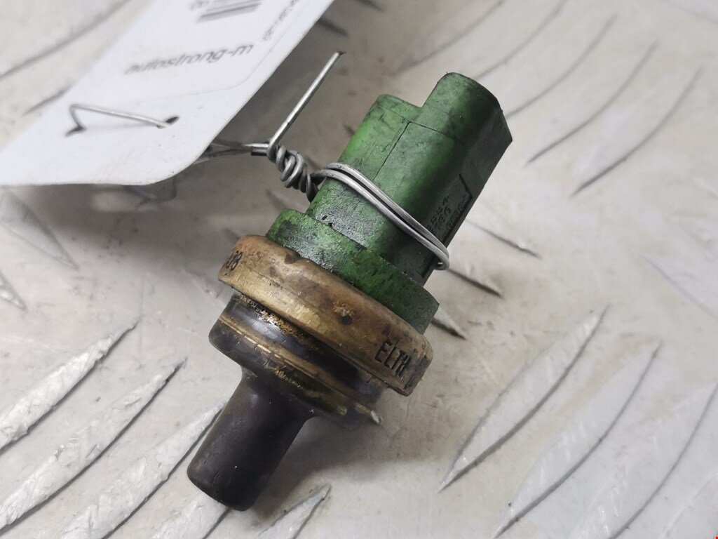 Датчик температуры охлаждающей жидкости Ford Focus 2 9655414180 арт. 2049628