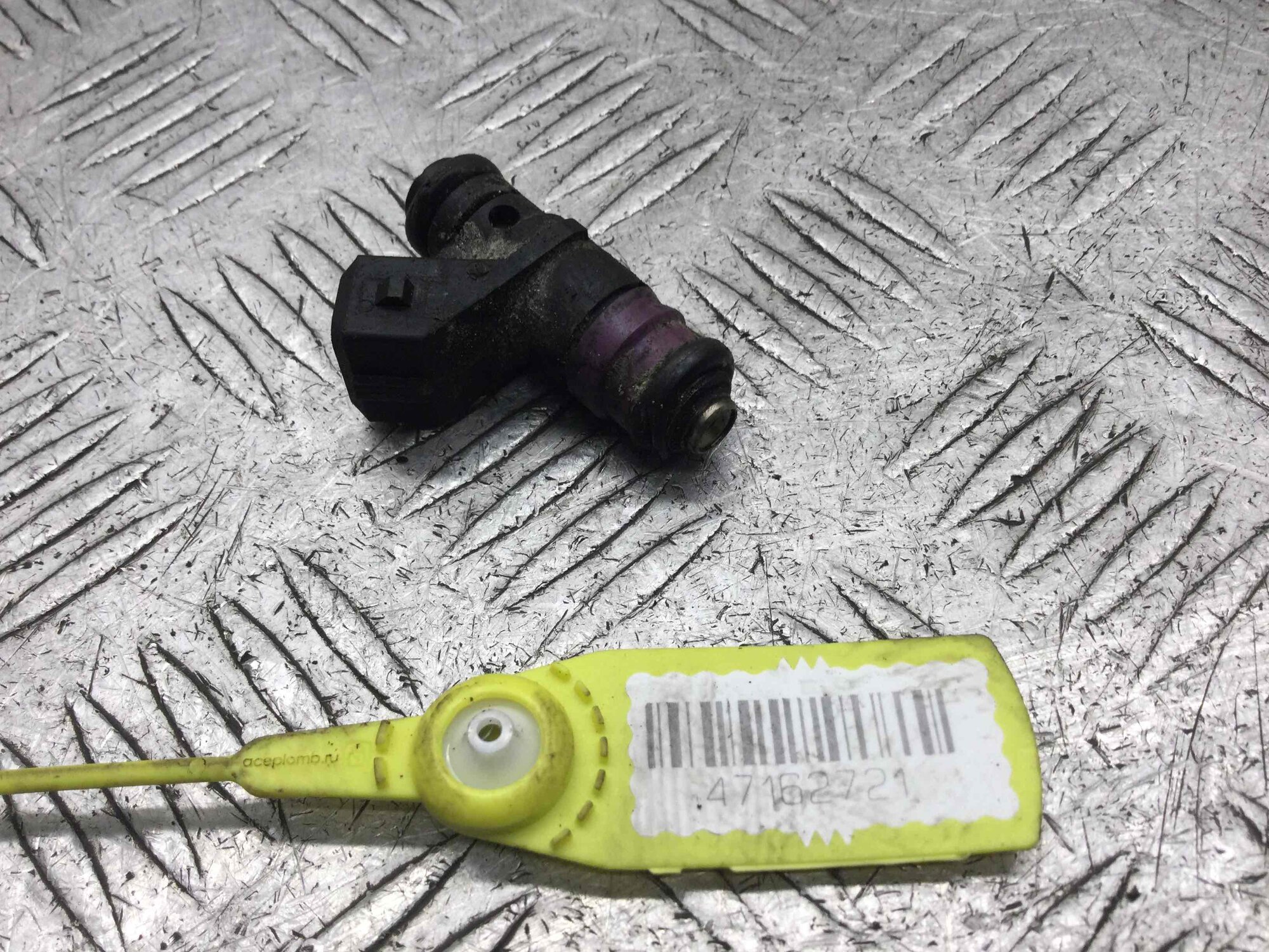 Б/У Форсунка Renault Scenic 3 поколение 2009 - 2013 2004 г.