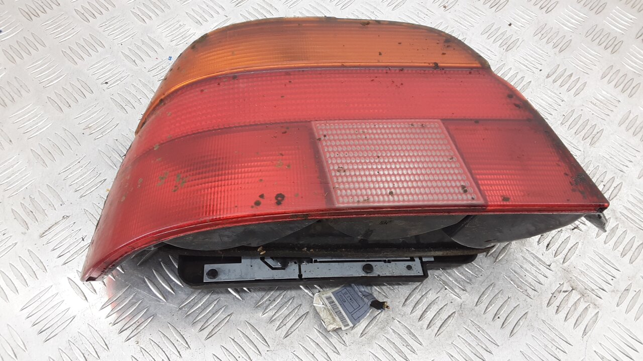 Фонарь задний левый BMW 5 E39, Номер 63218363557, 63212496297