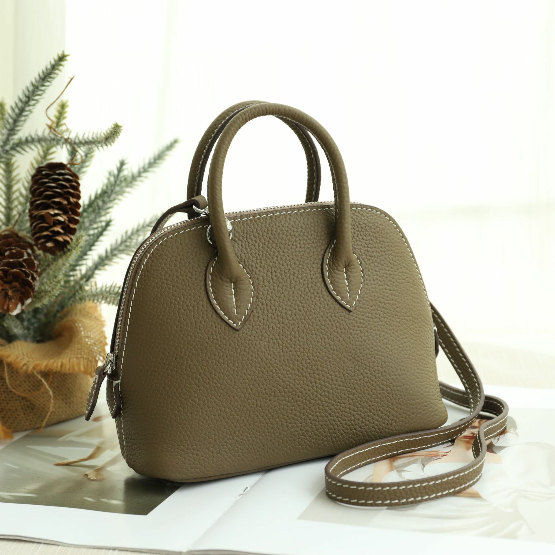 Сумка мессенджер