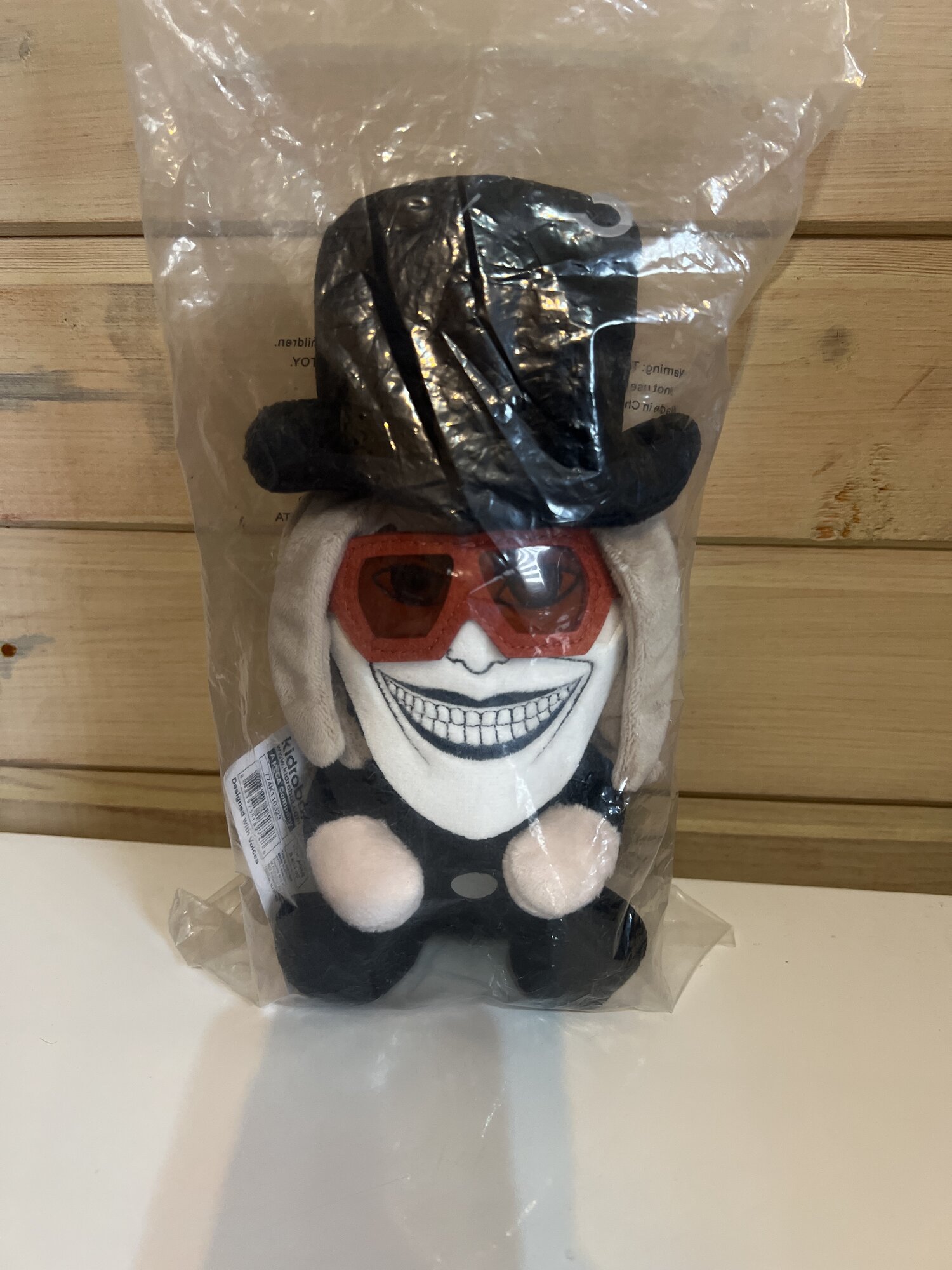 Фигурка Граббер черный телефон от Kidrobot, 23 см, Black Phone
