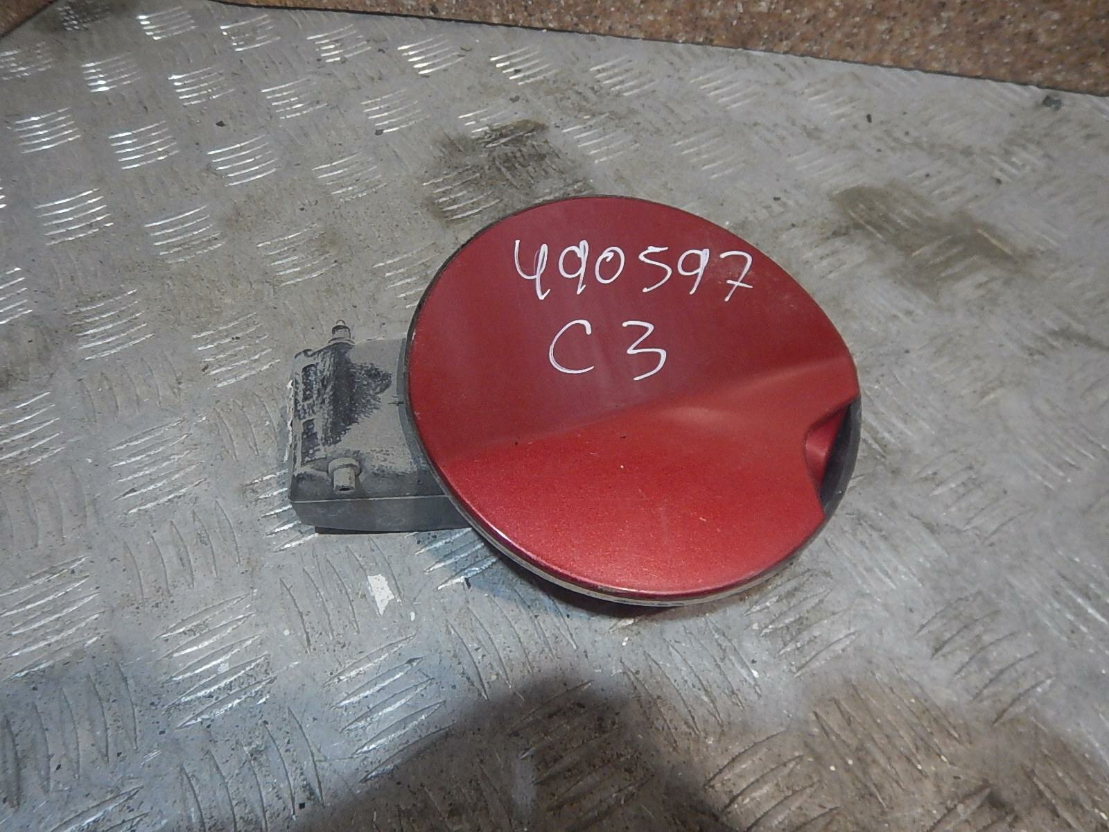 Б/У Лючок бензобака, Citroen (Ситроен)-C3 (09-16) CITROEN C3 (09-16) без повреждений. 490597 Peugeot-Citroen арт. 1517H3