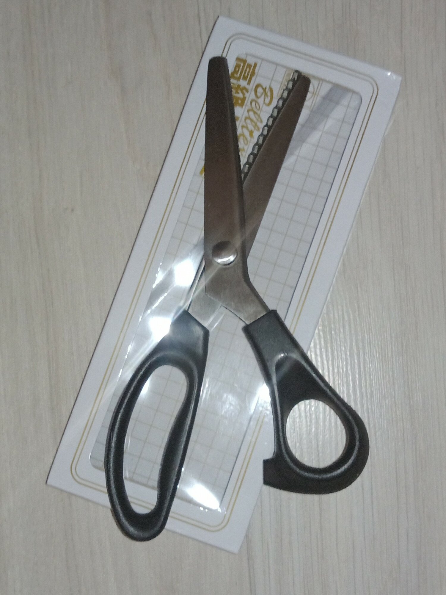 Ножницы портновские фигурные зиг заг 23 см