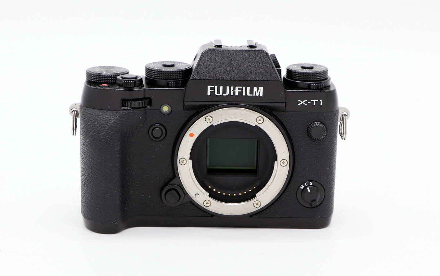 Компактный цифровой фотоаппарат Fujifilm X-T1 body
