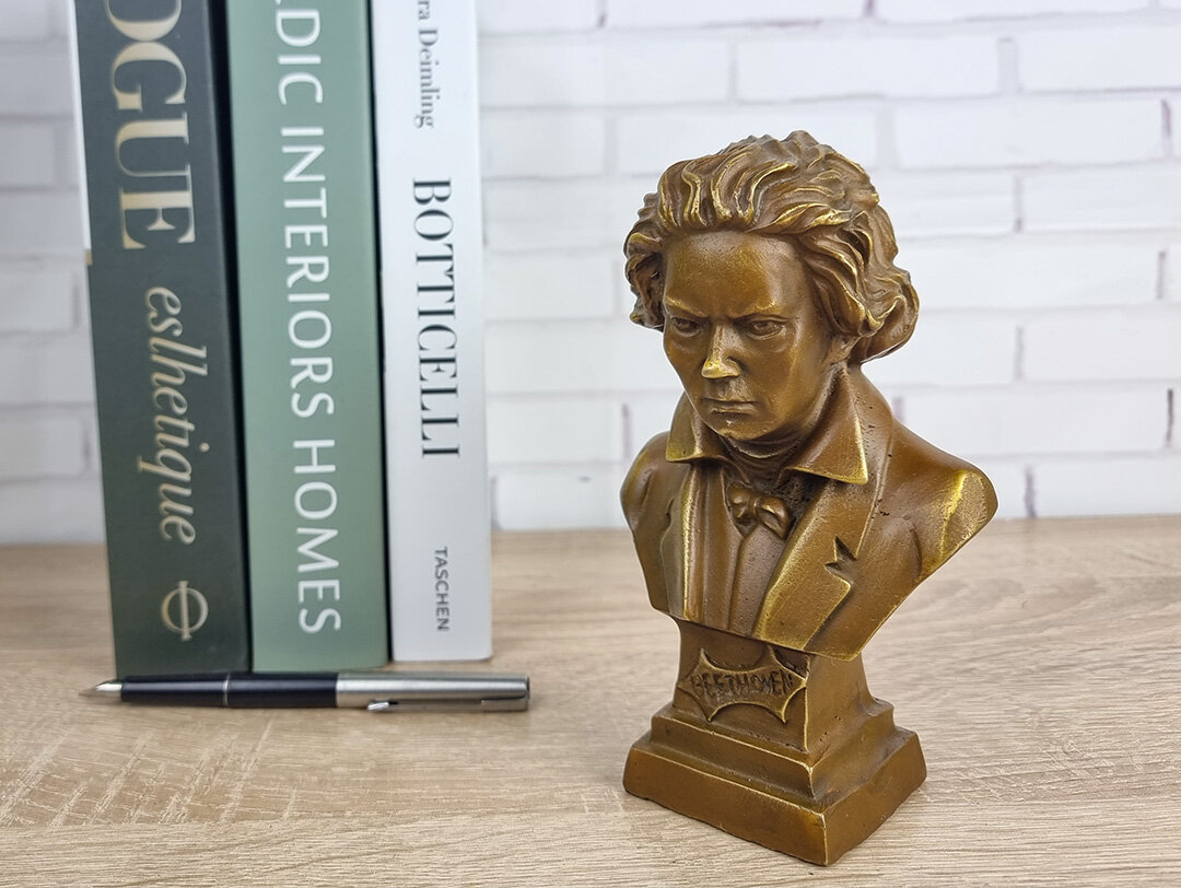 Бюст Людвиг ван Бетховен. Бронза, высота 15 см. Антик