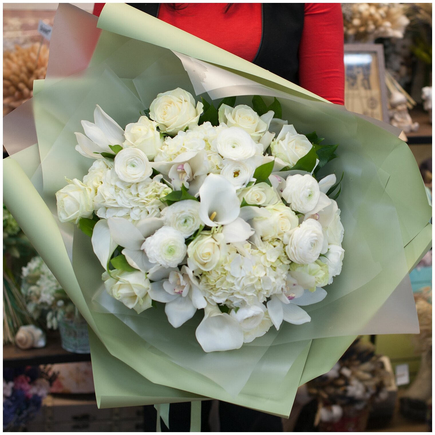 Букет "Палермо", Charlotte, 36 цветов, высота 50 см, в пленке