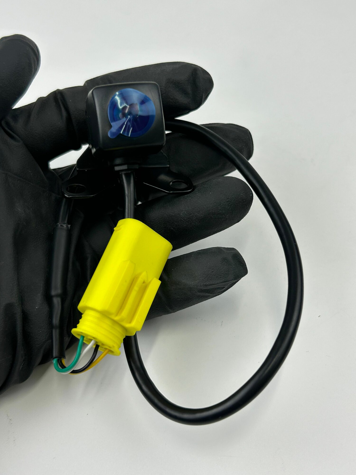 Камера заднего вида 957503W100 Kia Sportage 3