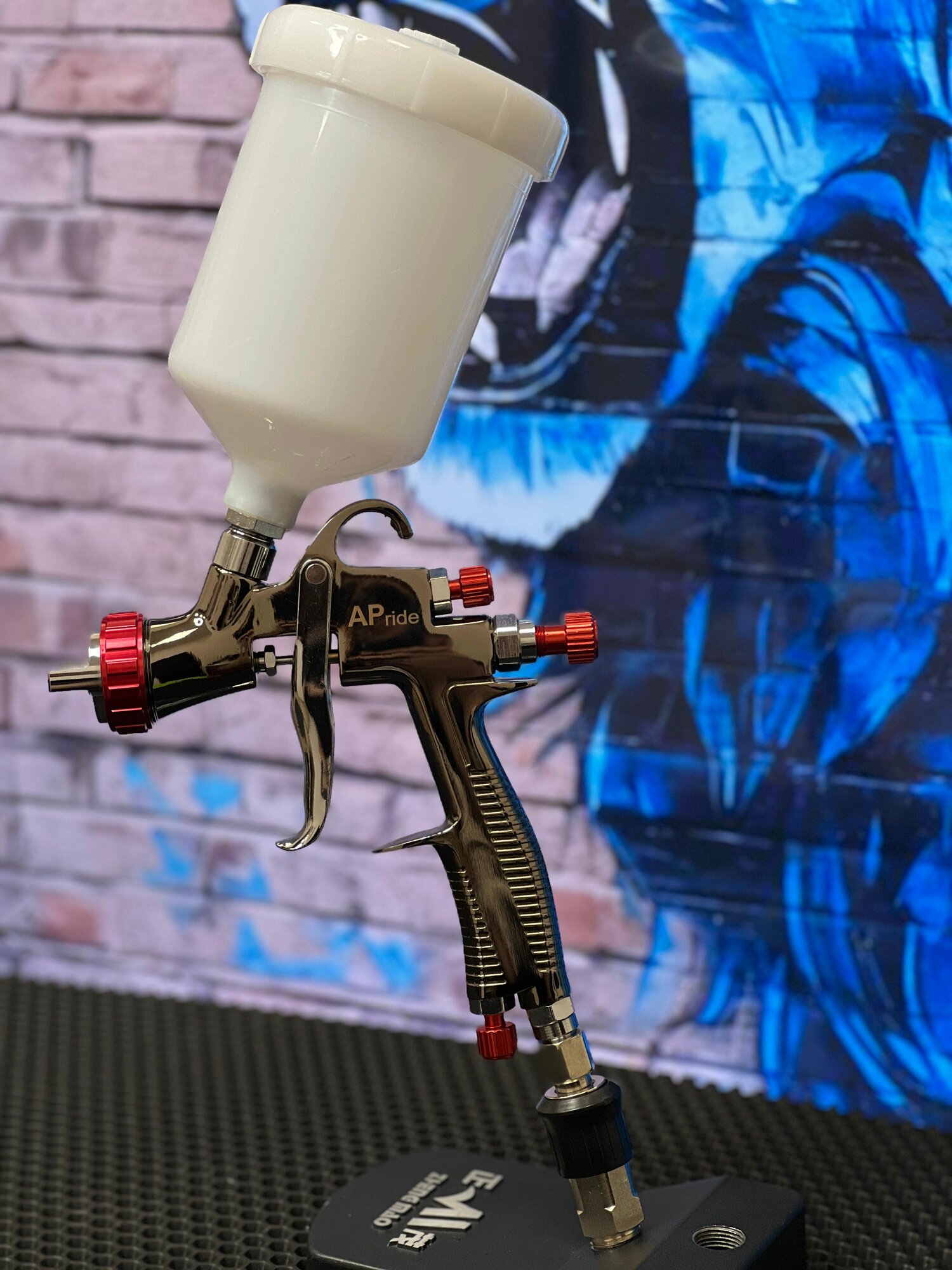 Краскопульт пневматический IWATA LPH-400 LVLP 1.3 mm Аналог (APride)