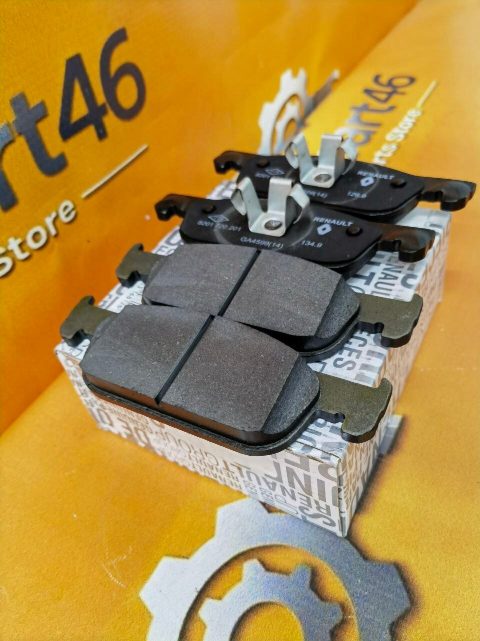 Колодки тормозные передние Рено Логан 2 оригинал(широкие)2015- Лада Иксрэй LADA XRAY 410605536R Renault