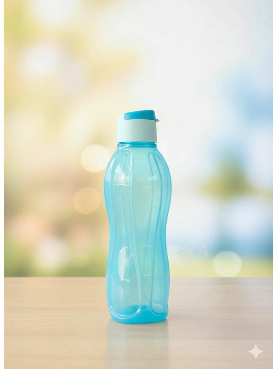 Эко-бутылка 1л. с клапаном голубая. Tupperware