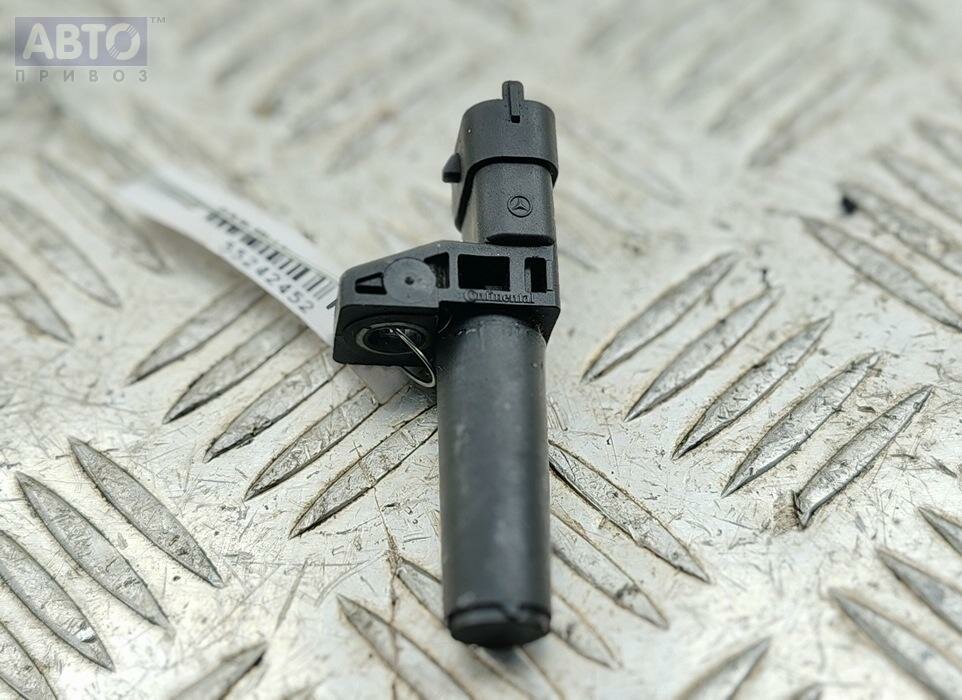 Датчик положения коленвала Mercedes C-Class W204 (2007-2015)