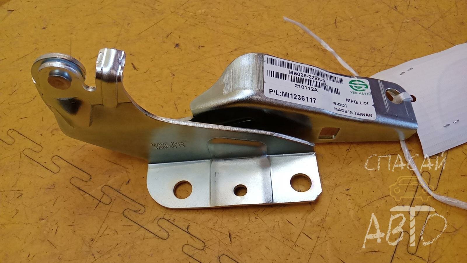 Петля капота Outlander XL (CW) Mitsubishi