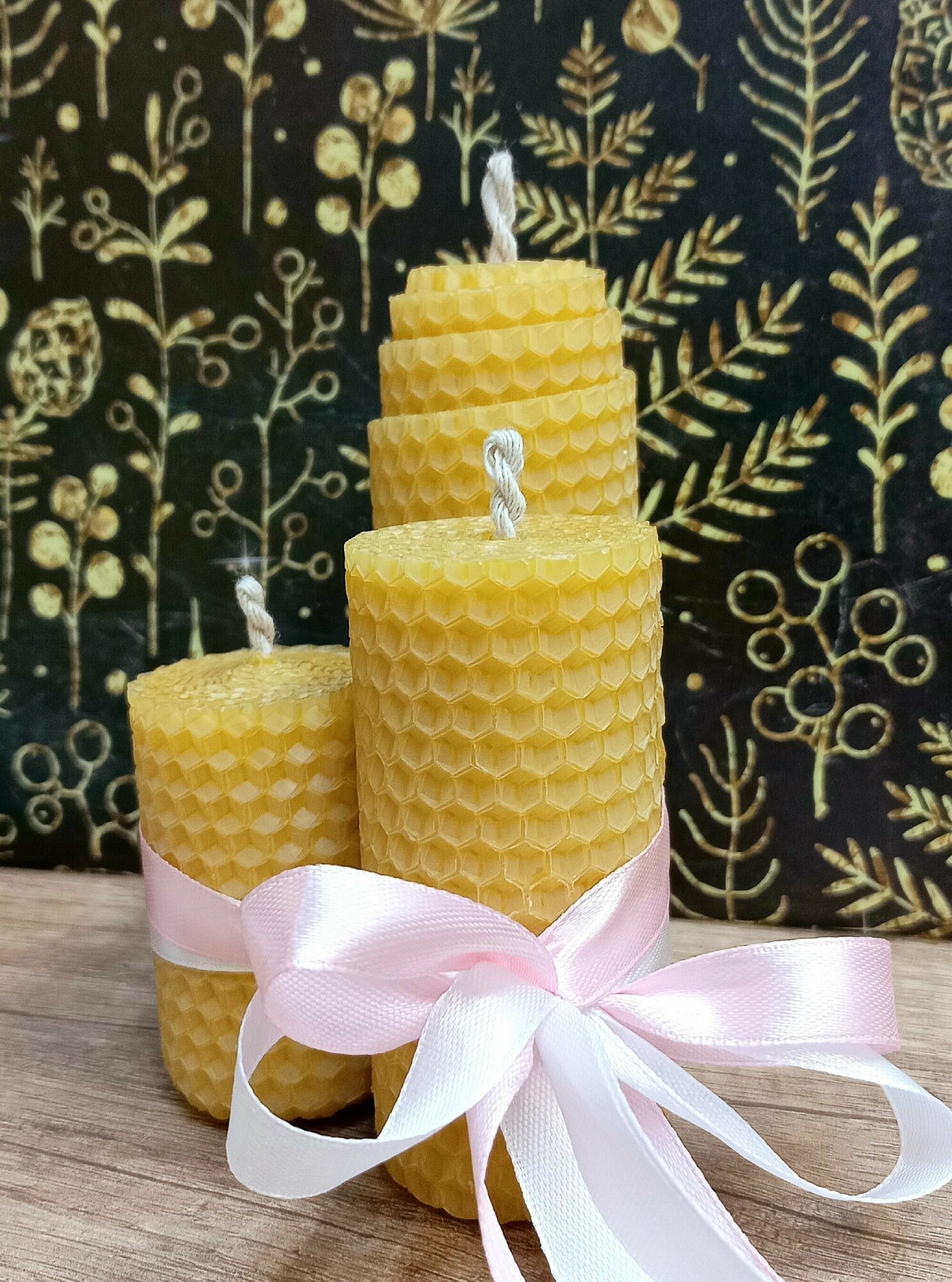 Свечи из натуральной вощины ручной работы