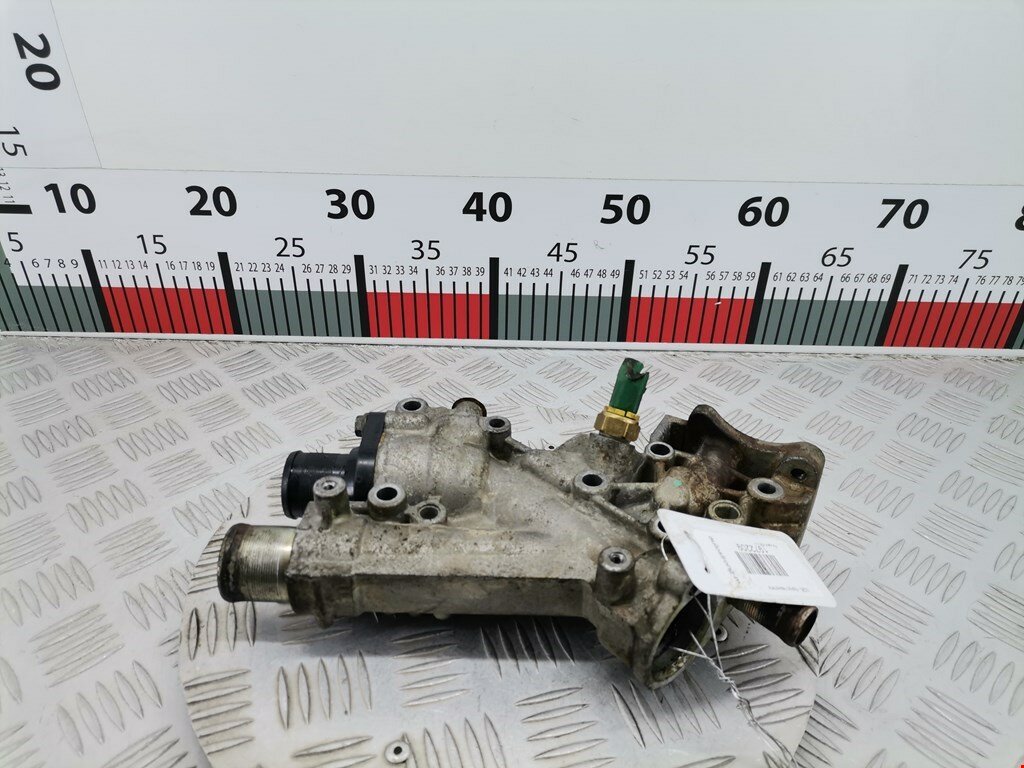 Корпус термостата Peugeot 406 1336Q4 арт. 1972209