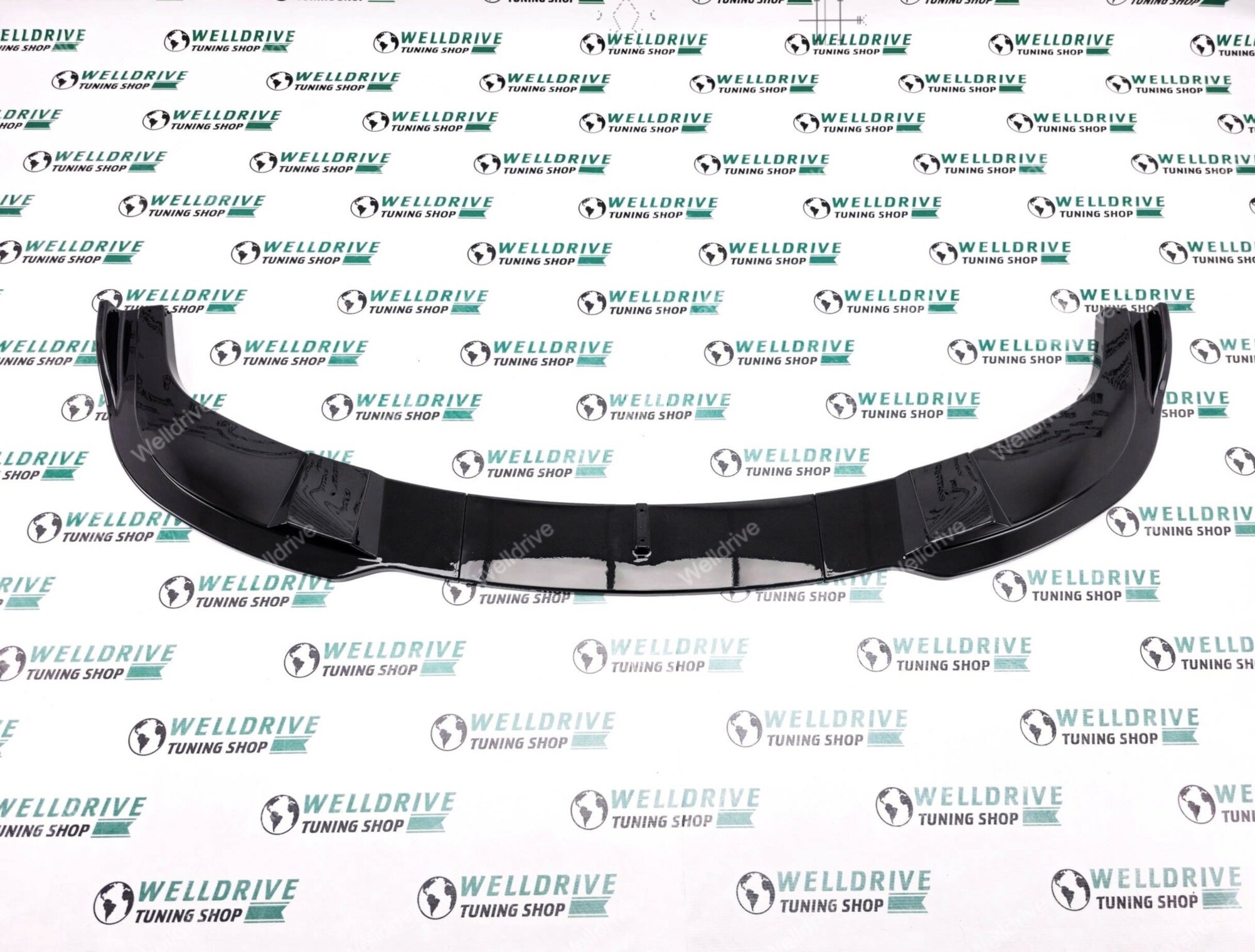 Губа переднего бампера BMW 5-series E60 E61 M-Tech черный глянец