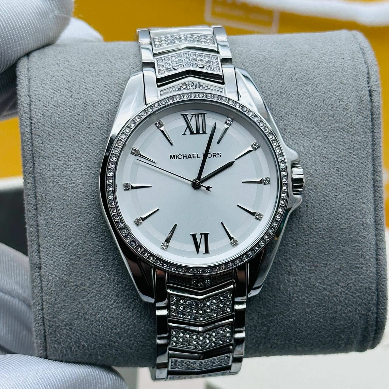 Наручные часы